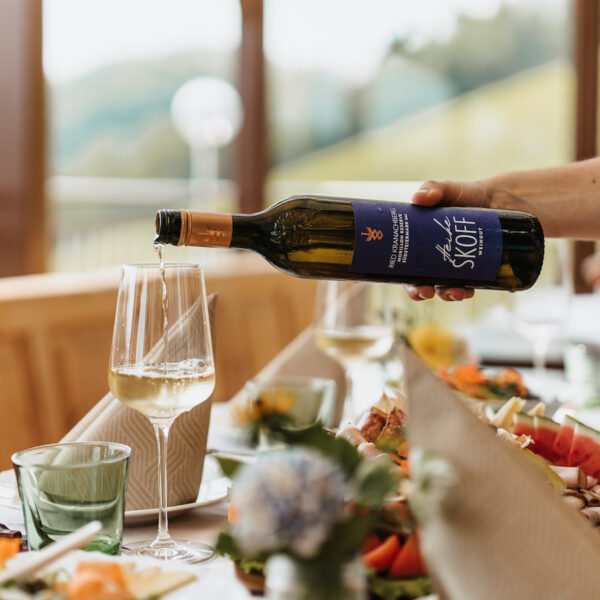 Buschenschank & Weingut Skoff - Genuss erleben